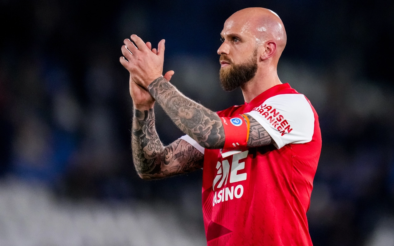 Bryan Smeets maakt vertrekwens kenbaar | Voetbal in Limburg